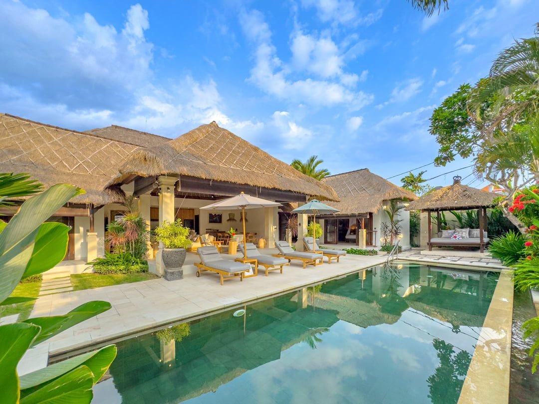 Seminyak Villas -The best 2 to 6 bedrooms are here! - Villa Bugis